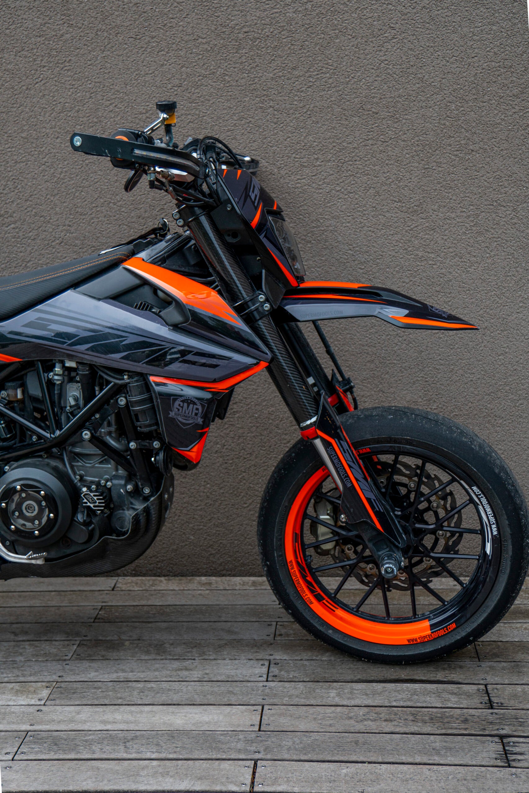 SMF Graphics Kit®KTM 690 #8 — FuelDongle.es®
